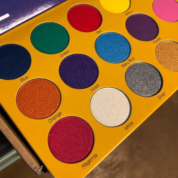 The Crayon Case | Makeup | Hpnew Box Of Crayons Palette The Crayon Case ...